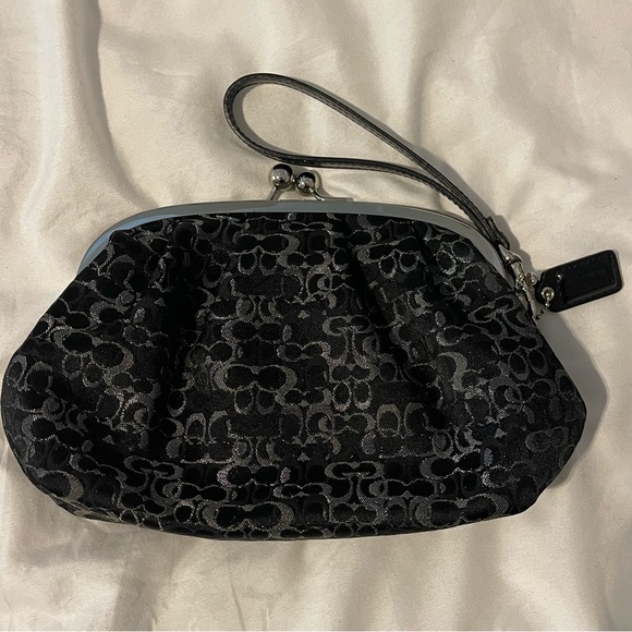 Coach | Bags | Vtg 9s Y2k Coach Monogram Kiss Lock Clasp Clutch Mini ...